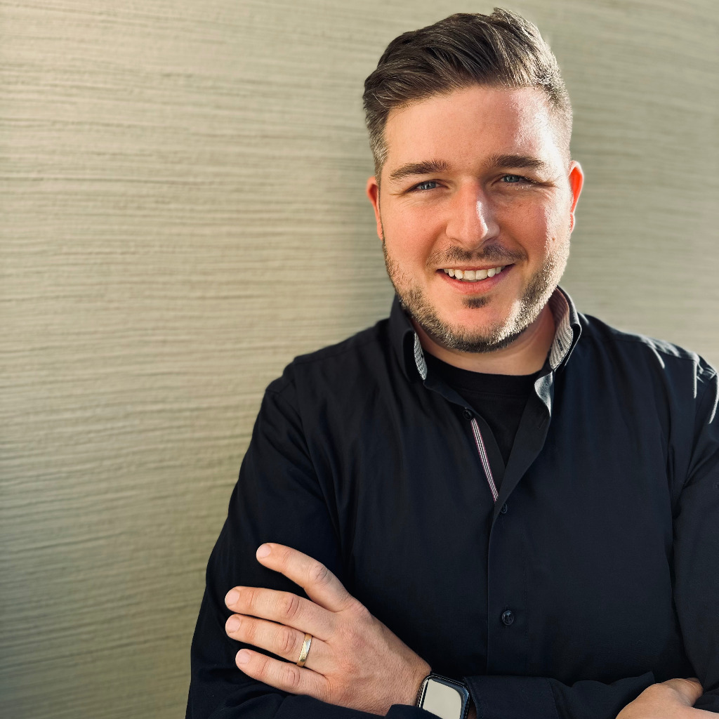 Maximilian Weiß - Unterschriftsberechtigter des Technischen Dienstes ...