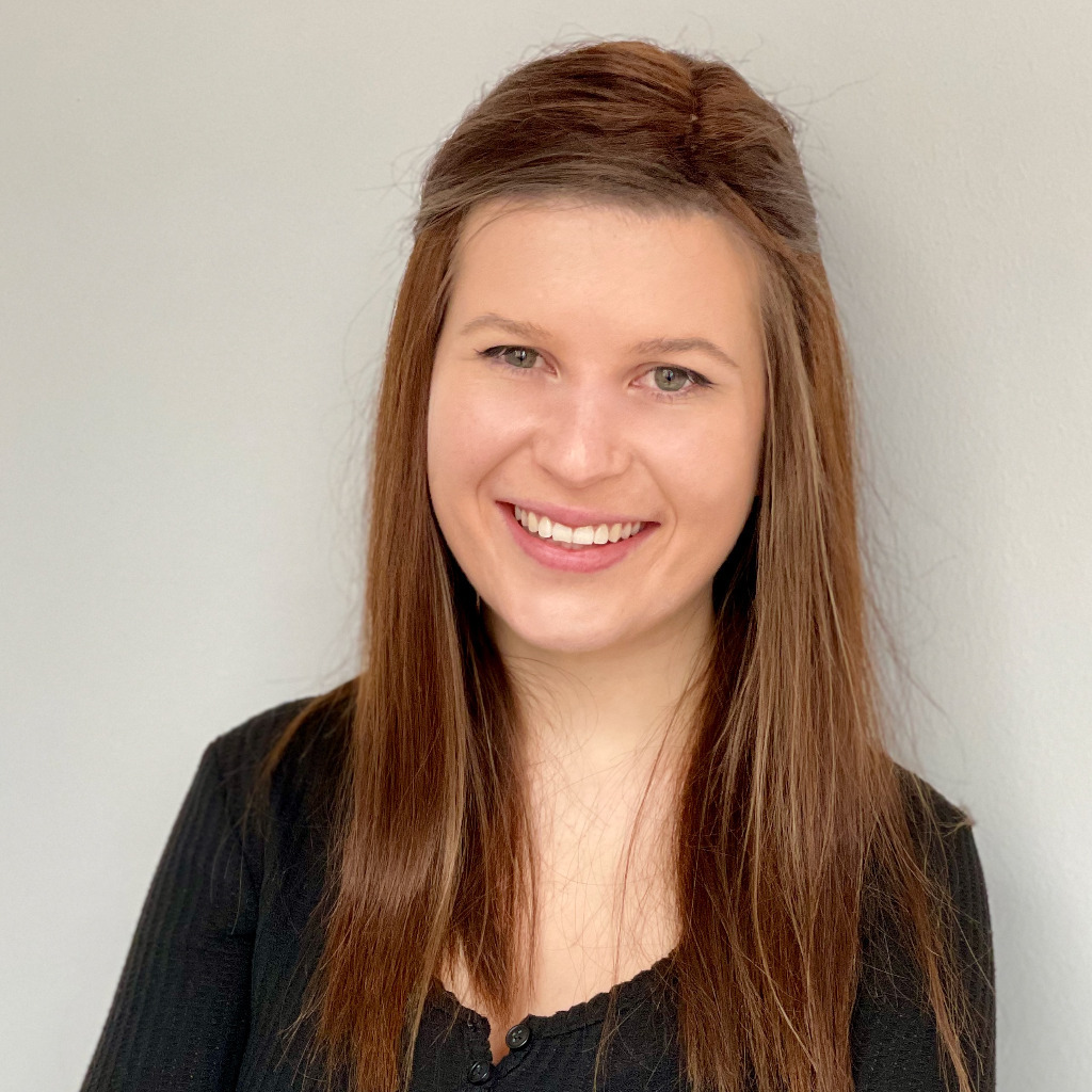 Elizabeth Van Liew - Founder Associate - Caremote | XING