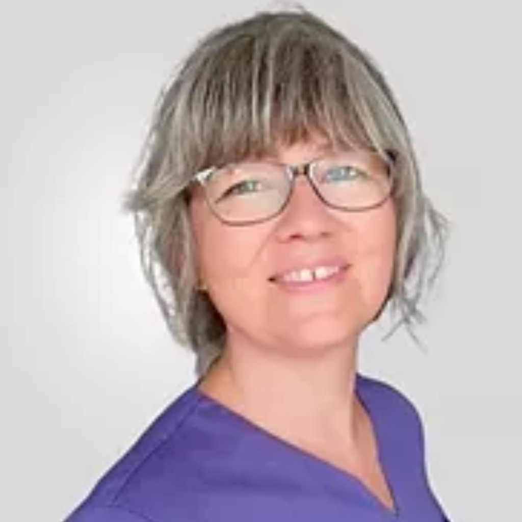 Melanie Reimer's Instagram, Twitter & Facebook on IDCrawl