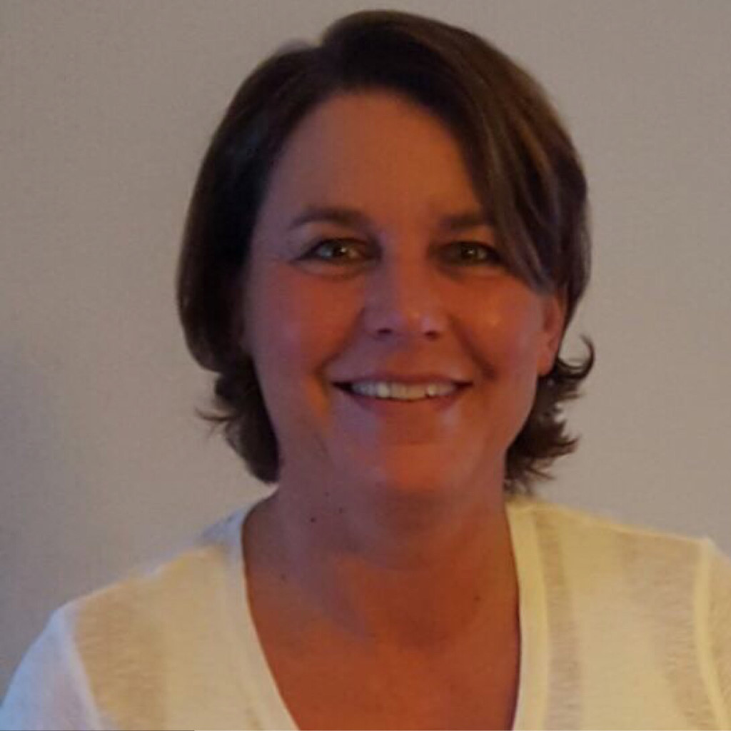 Andrea Fuchs - Businesspartner European Central Store Operation - TJX ...