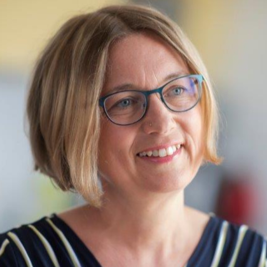 Andrea Renner - Leitung Genehmigungen - Kerntechnische Entsorgung ...