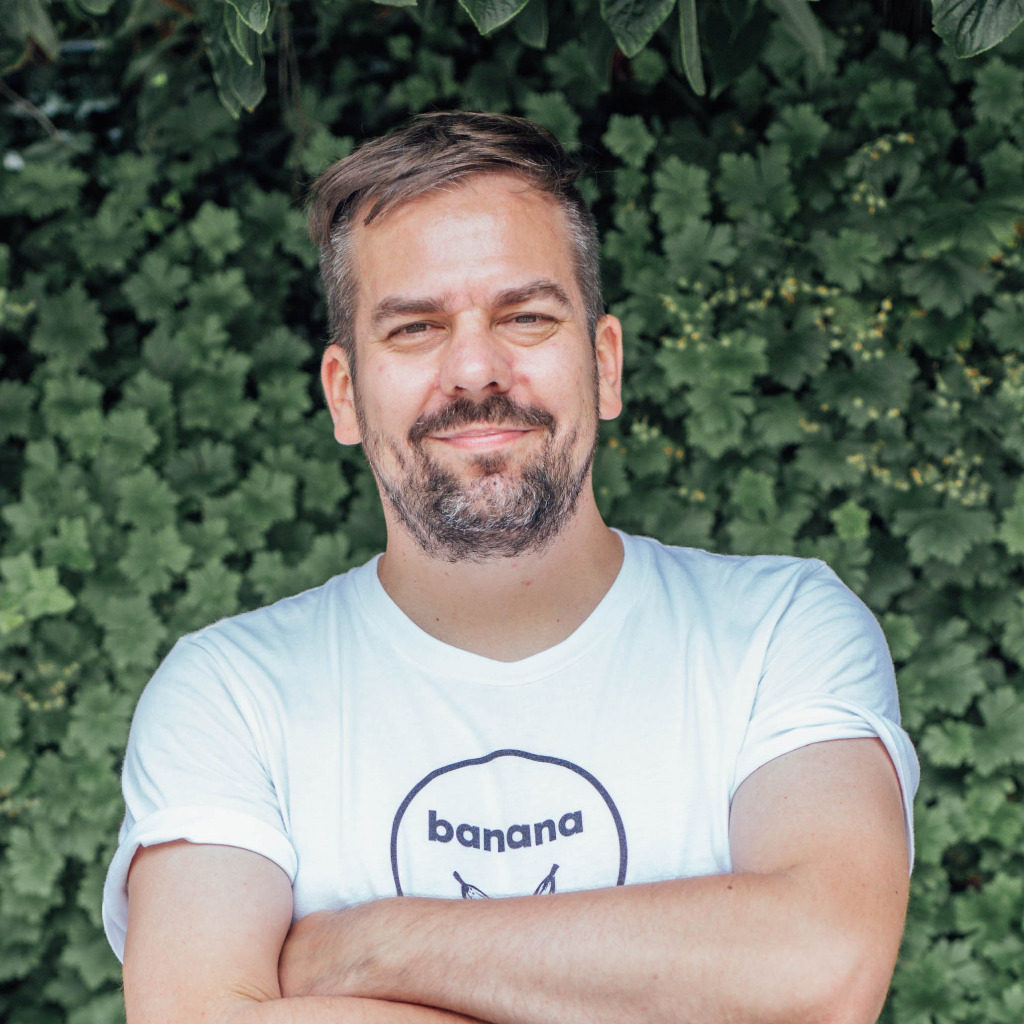 Tim Asch Gesellschafter VIELFALTER GmbH Co KG XING