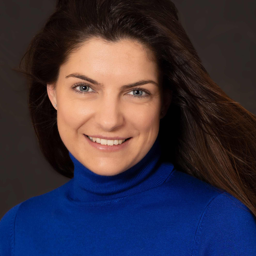 Amelie Jill Butzengeiger - Gebietsmanagerin Kleintier & Pferd ...