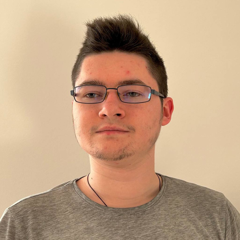 Roman Bielyi - Golang Developer - SandSIV | XING