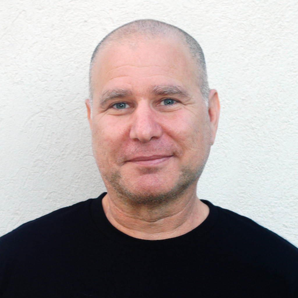 Yuval Shalev - Chief Revenue Officer - www.hunterz.io | XING