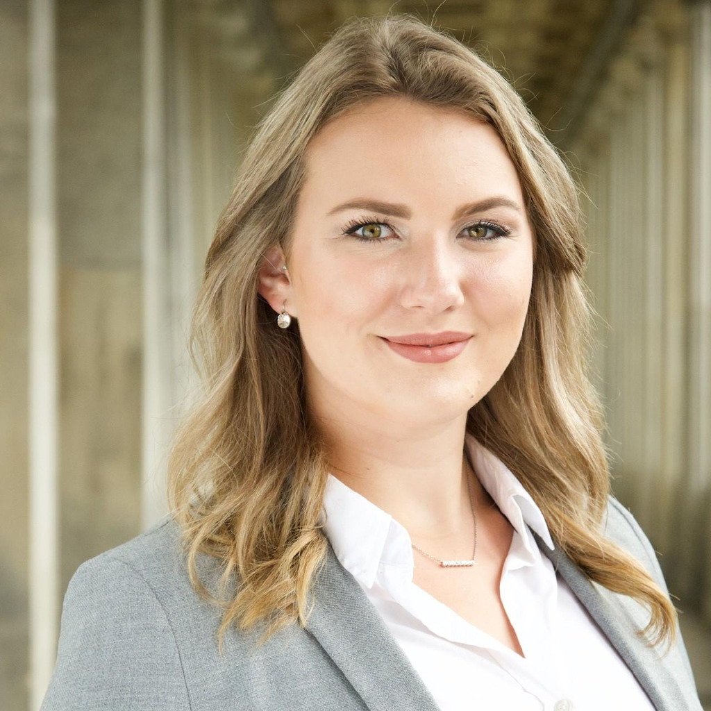 Lisa Meyer's Instagram, Twitter & Facebook on IDCrawl