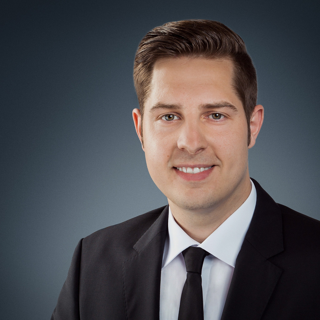 Oliver Eberhardt - Head of Sales - AUMA Motors + Systems | XING