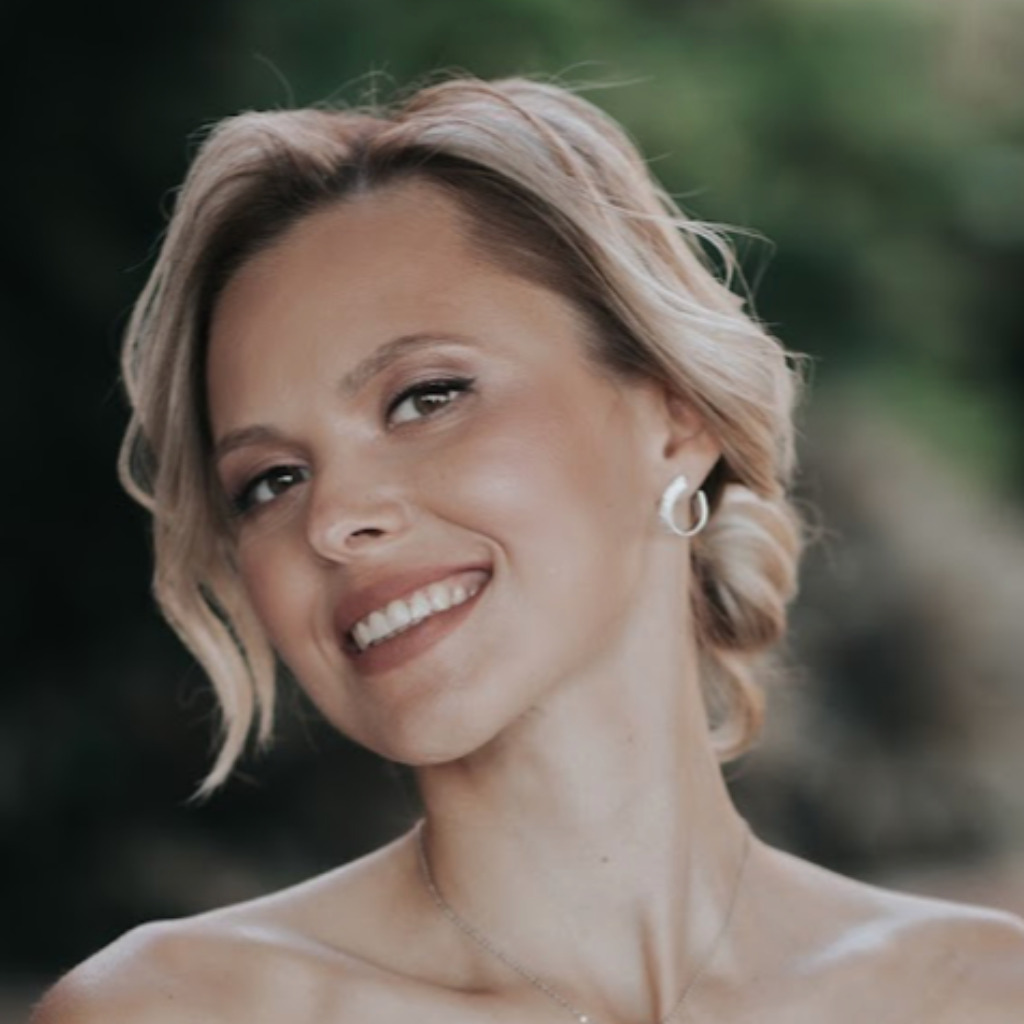 Nina Berezina http://ninaux.tilda.ws my portfolio - Mercedes-Benz Mobility - Mercedes-Benz ...