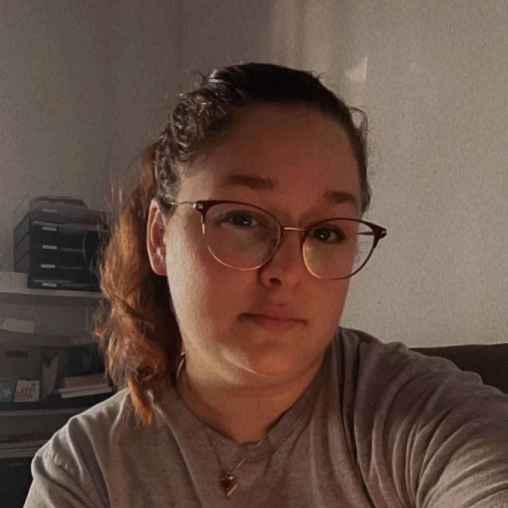 Kjara Brix - Altenpflegehelfer - Team Lebenswerk | XING