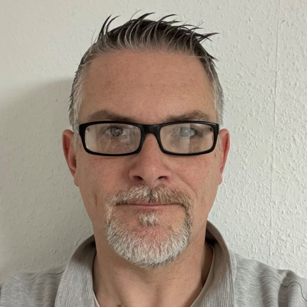 Patrick Hutter - Mitarbeiter Technischer Helpdesk - Domino Deutschland ...