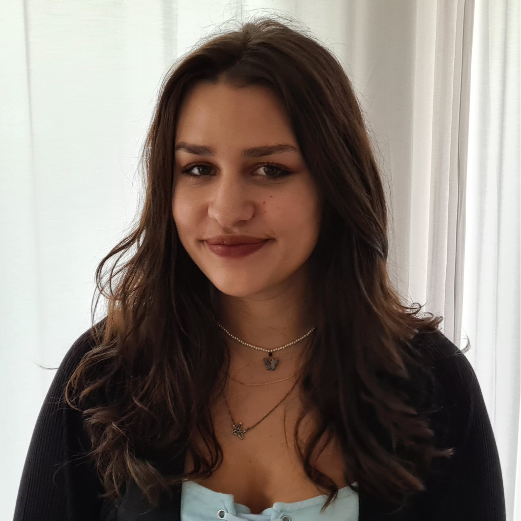 Emma Bellach - Technische Assistentin Parasitologie - Justus-Liebig ...