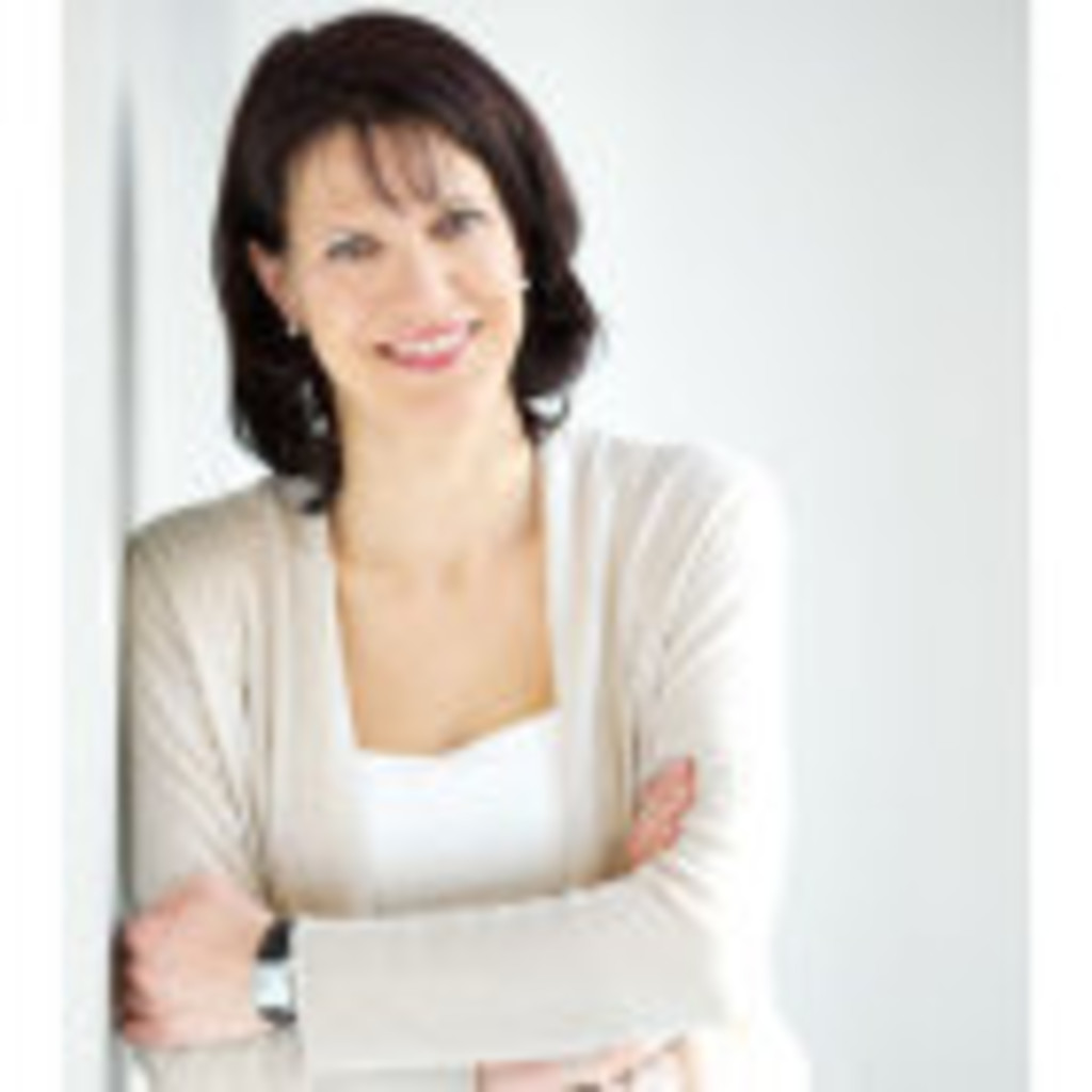 Birgit Benz - Geschäftsführerin - School GRC Training GmbH | XING