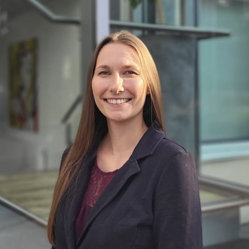 Natalie Edelmann - Office-Managerin - Deutsche GigaNetz GmbH | XING