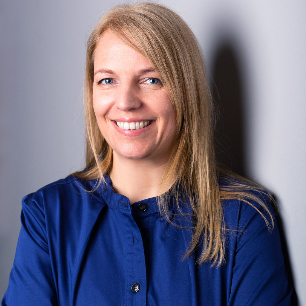 Constanze Wulf-Bretscher - Head of HR - Advanced Surgery EMEA / HR BPs ...