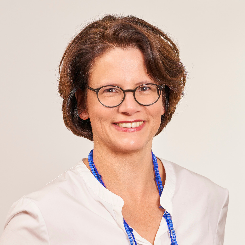 Lisa Bischoff's Instagram, Twitter & Facebook on IDCrawl