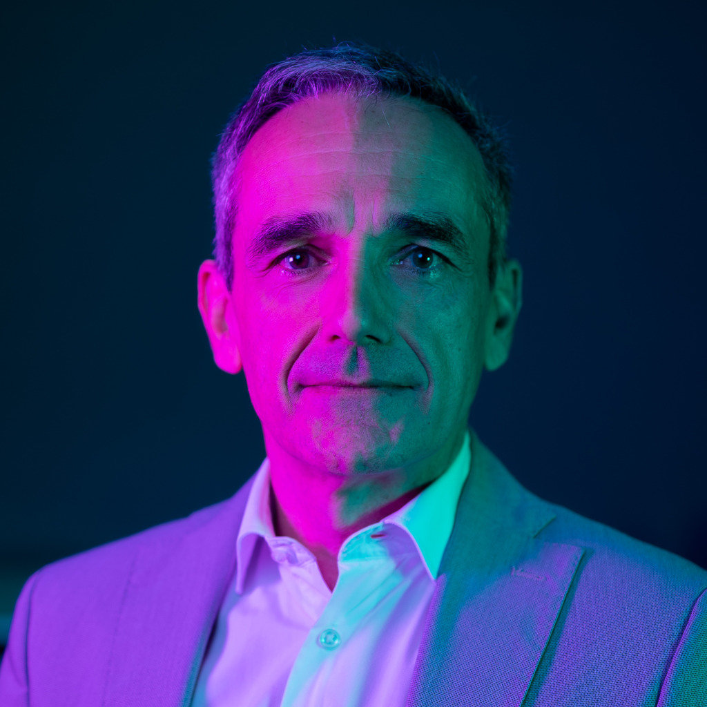 Alexander Kapoun - Data & Media Center, Leiter Produktion ...