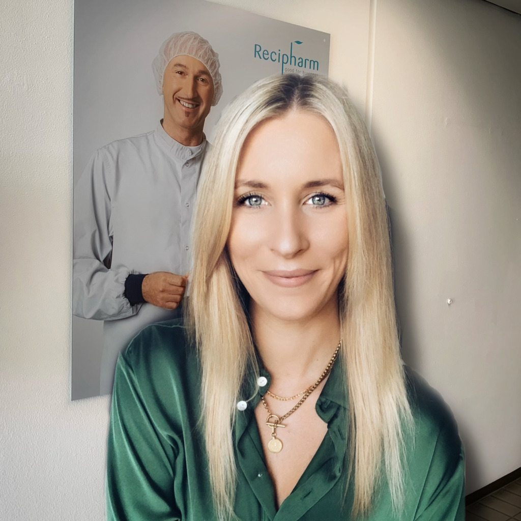 Stephanie Rost's Instagram, Twitter & Facebook on IDCrawl