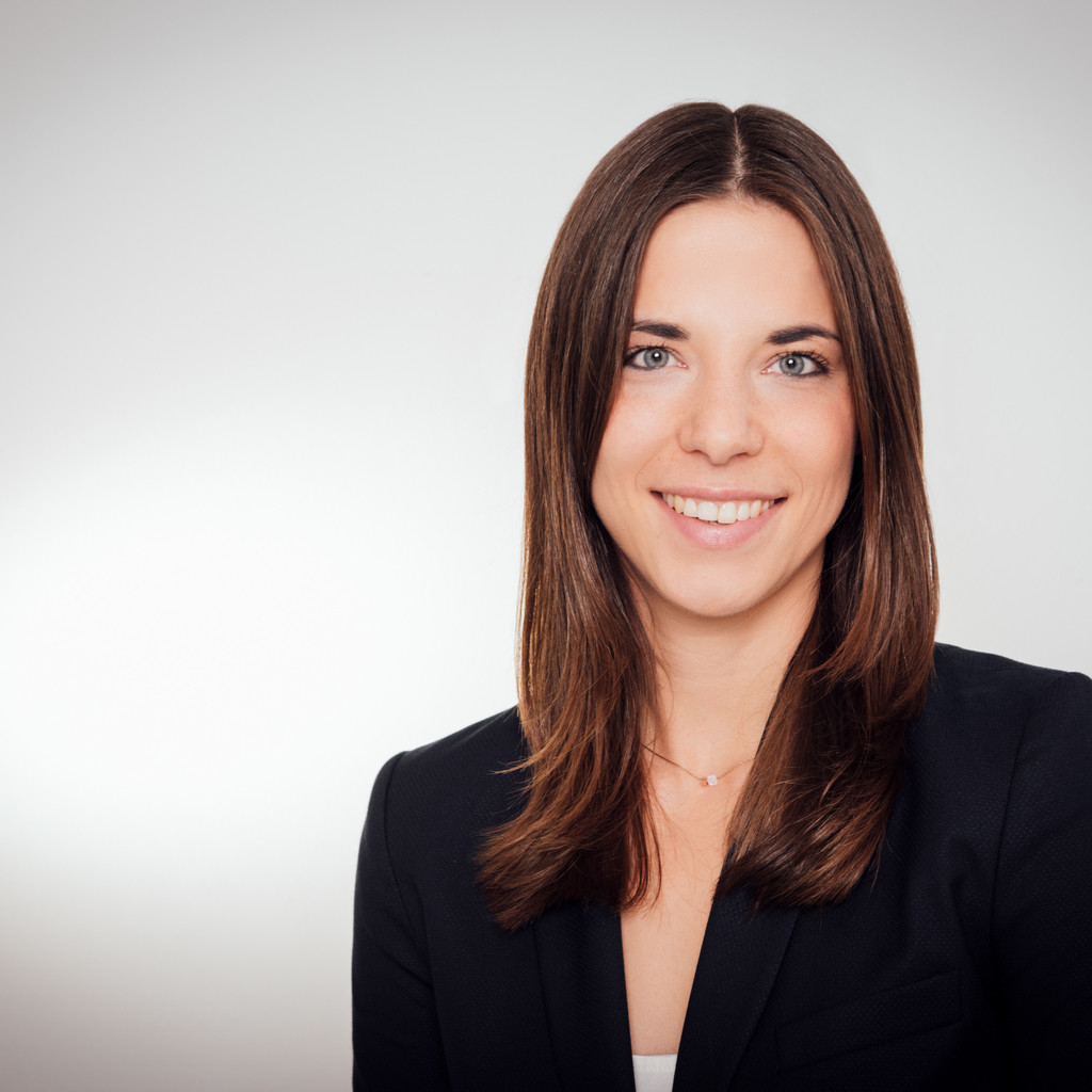 Lena Geiger - Customer Relationship Managerin - Nutricia Advanced ...