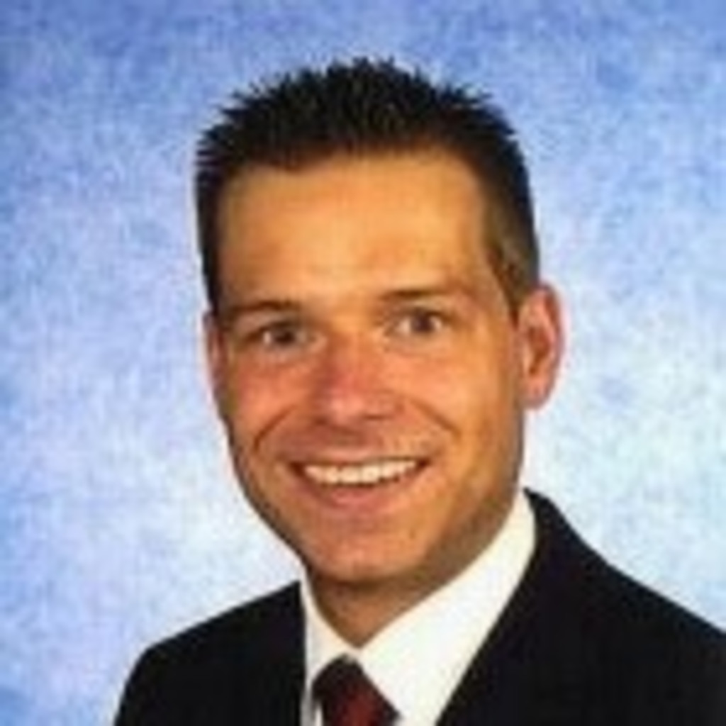 Michael Tewes - Referent Controlling - Planung und Berichtswesen ...