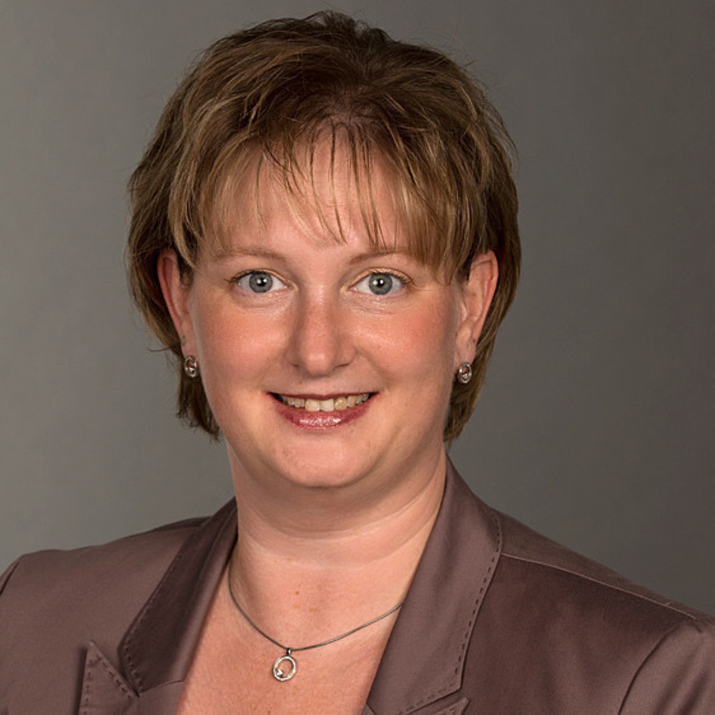 Bianca Hacker - Teamassistentin - Gibbesch Bau GmbH | XING