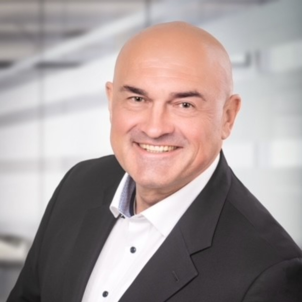 Dirk Tillmann - Geschäftsführer/CEO - First-in-Service (FIS) GmbH | XING