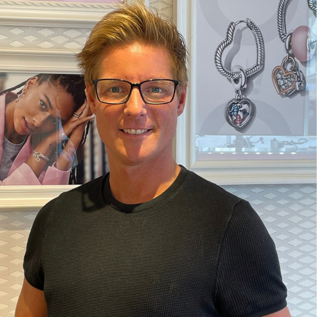 Florian Baum - Regional Sales Manager - PANDORA Jewelry GmbH | XING