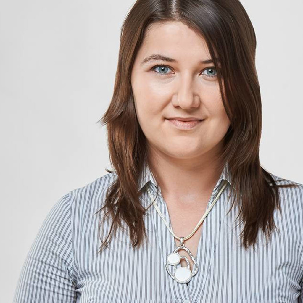 Anda Robotin - Product Manager - Optoelectronic Sensors for Highly ...