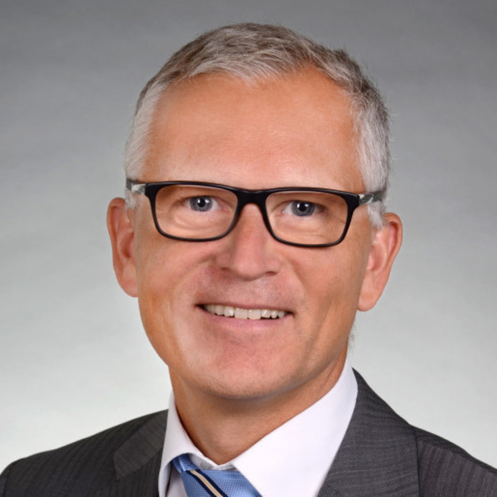 Patrick Roth - Head Division Finance Personal & Corporate Banking - UBS ...