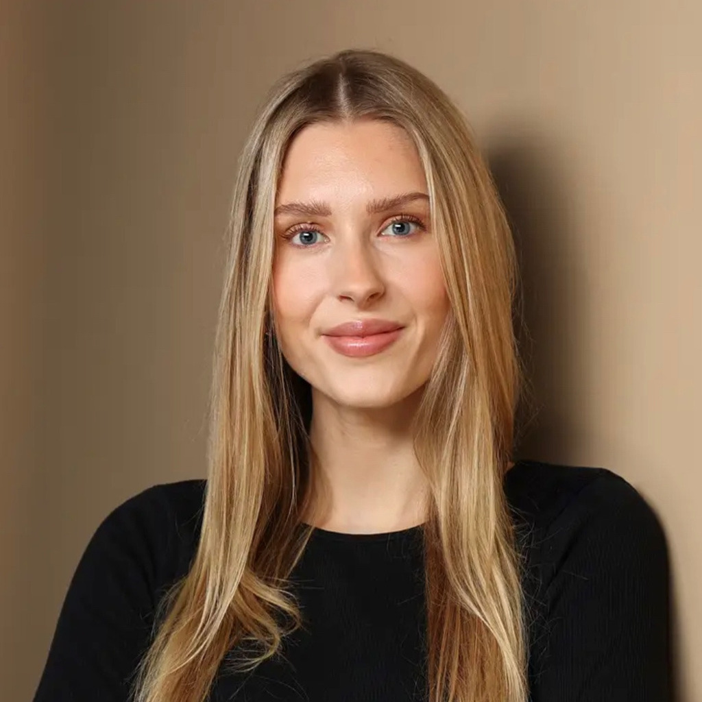 Charlotte Pansing - Junior Brand Manager MOODS - DANNEMANN EL NOBLE ...