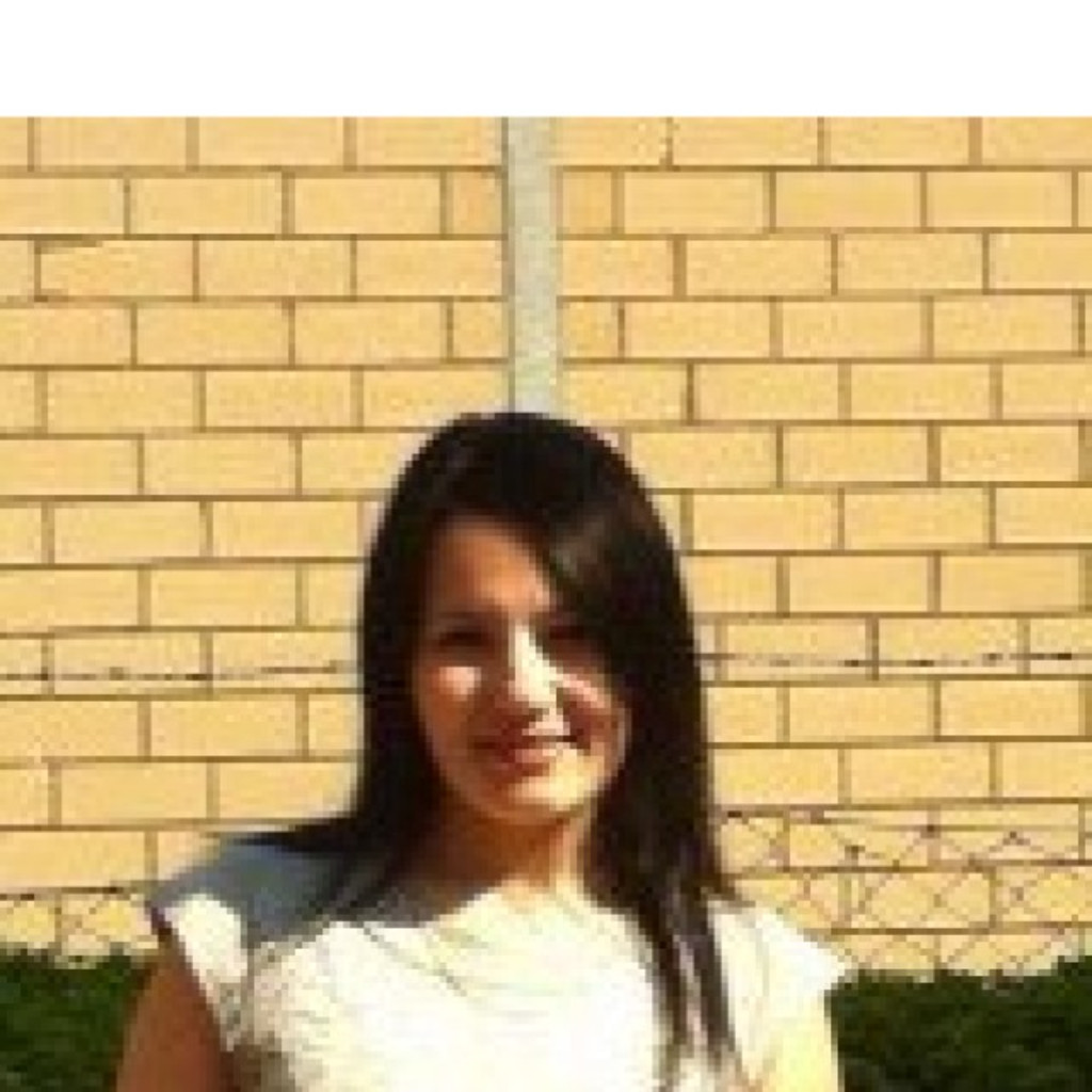 Bernadette Barbara - Helfer - Ekü Gmbh- Lager | XING