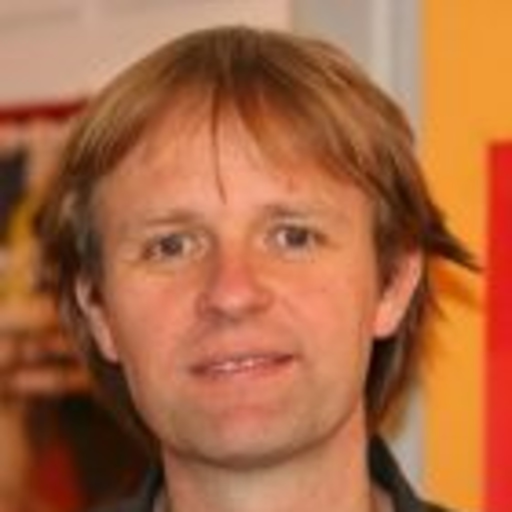 Thomas Schuster - geschäftsführer - spektrum | XING