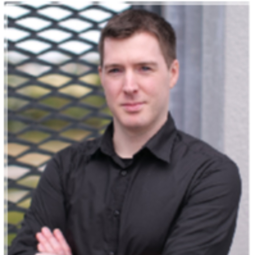 Michael Macek - Leiter Fahrzeugsicherheit Ingolstadt - EDAG Engineering ...