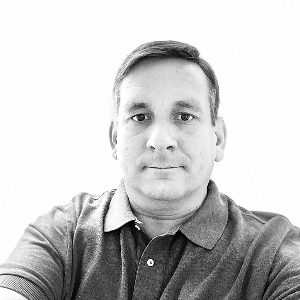 Bernd Hofer - Leitung Systems Design GSS und Leitung Life-Cycle and ...