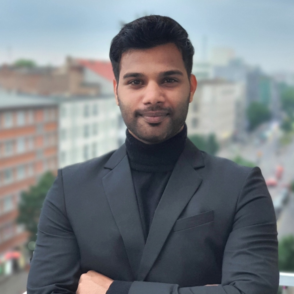 Abhishek Deshmukh - Analyst - 4initia GmbH | XING