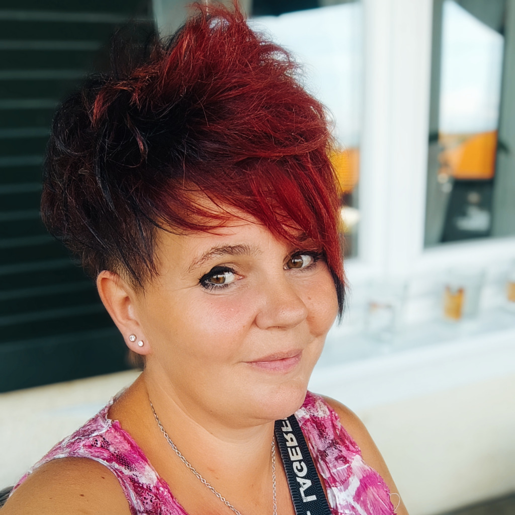 Anke Carstens - Pflegedienstleiter - Kursana GmbH | XING