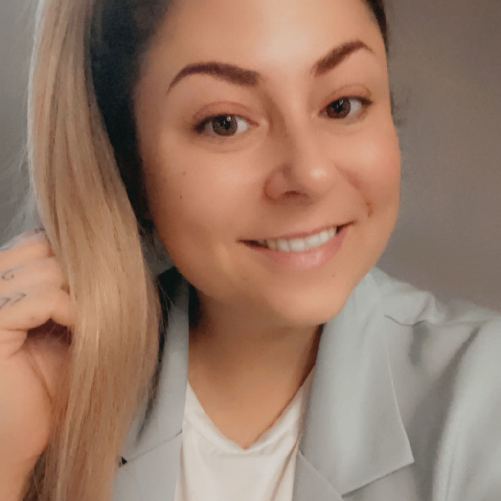 Nicole Göbel - Tagesmutter - selbst-ständig | XING