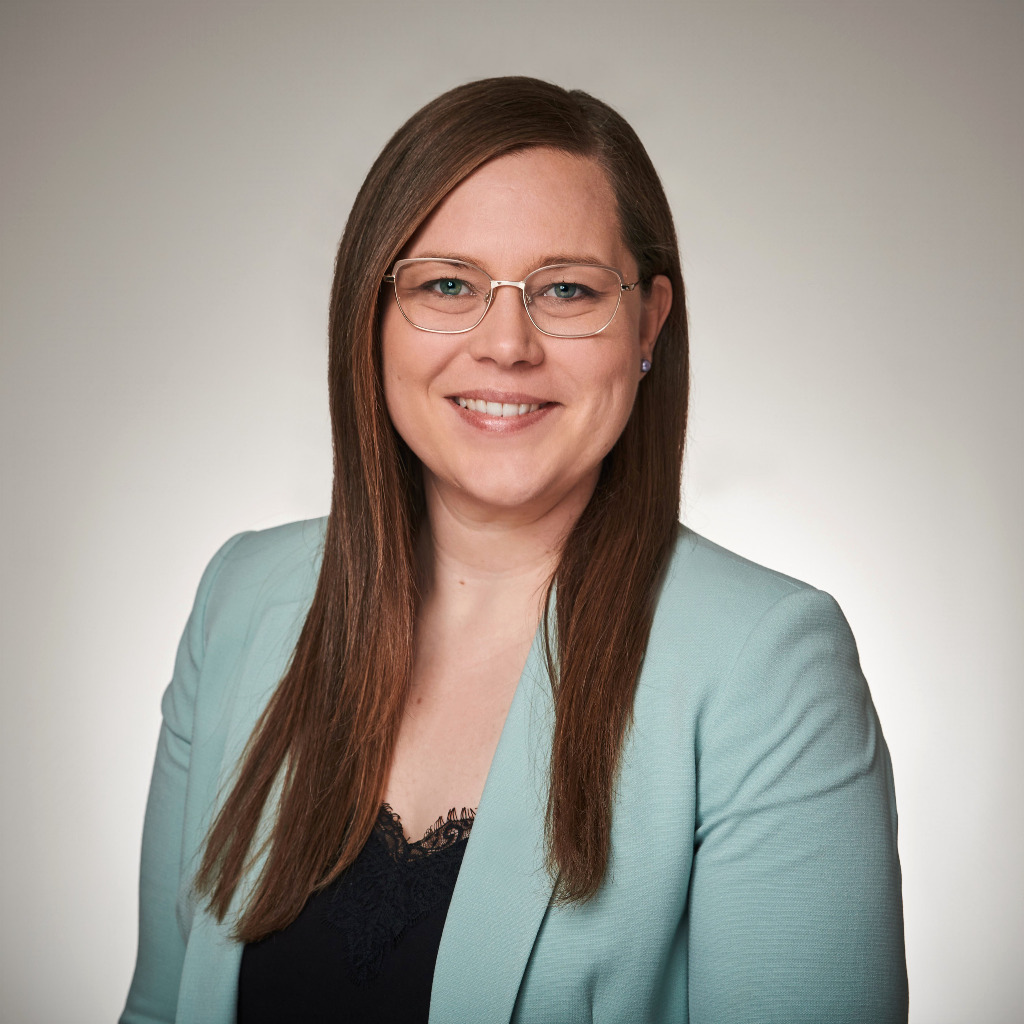 Julie Braun - Projektleiterin Portfoliomanagement - Deutsche Bahn - DB ...