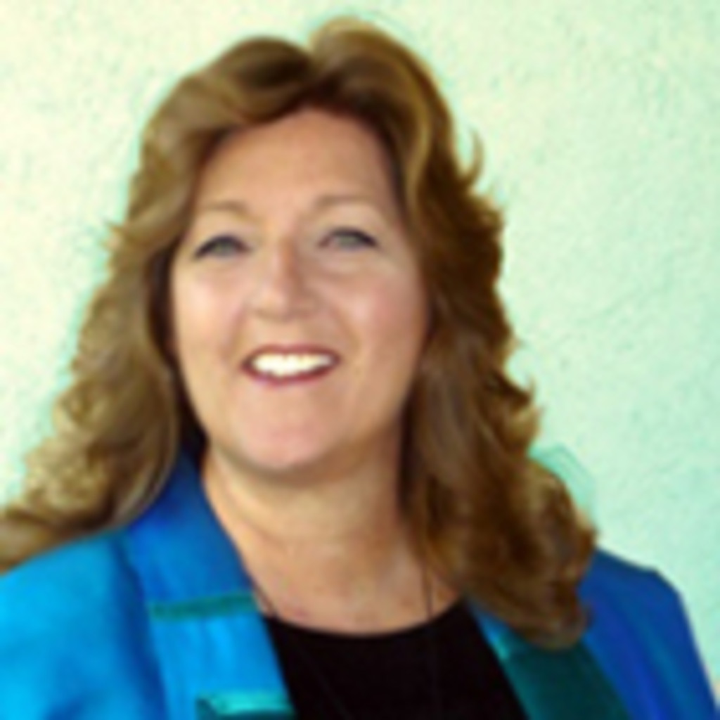 Nancy Thomas - President - Families by Design | XING