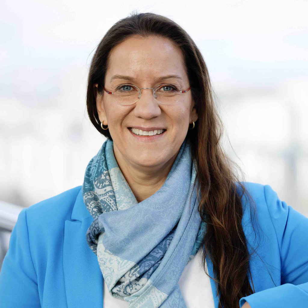 Manuela-Andrea Pohl - Head of Public Affairs - United Internet AG | XING