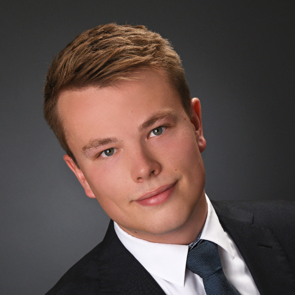 Lukas van Ledden - Consultant - Energy, Resources & Industrials ...