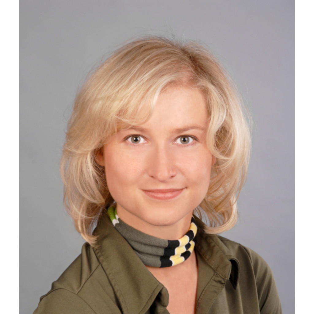 Eva Bauer - Sales & Marketing Officer - IT Dr. Gambert GmbH | XING
