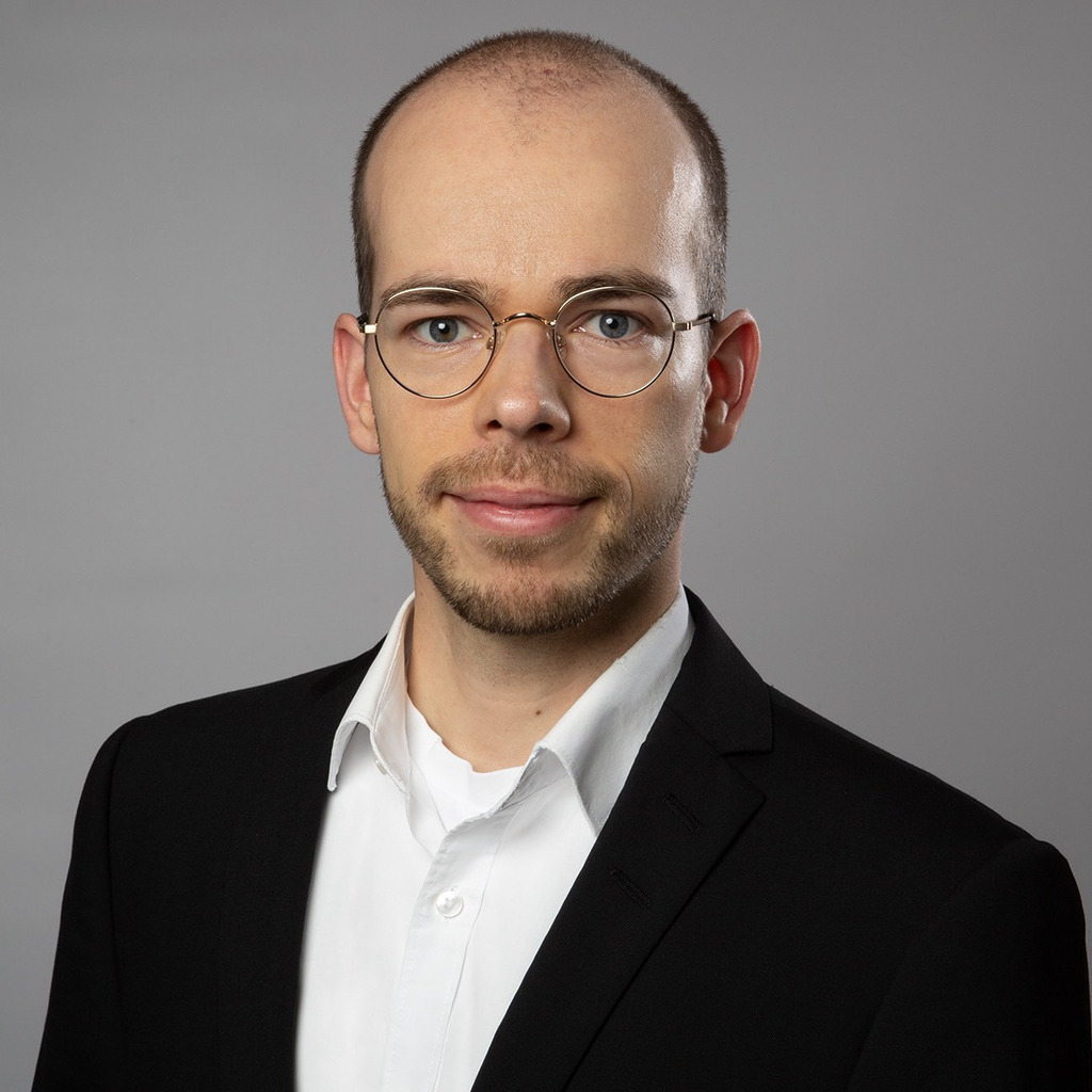 Thomas Rochel - Manager Treasury - CLAAS KGaA mbH, Harsewinkel | XING