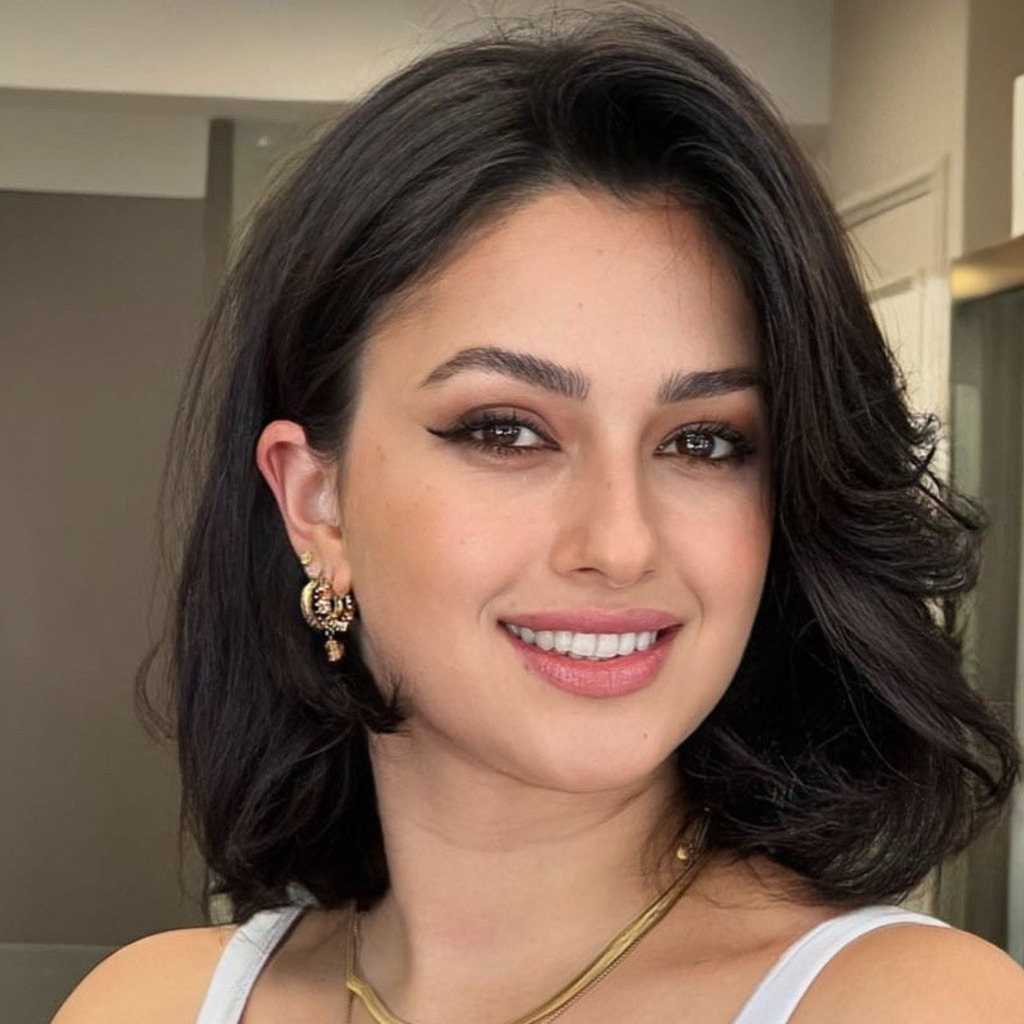 Emine Sibak - Developer & UX Designerin - SAP | XING