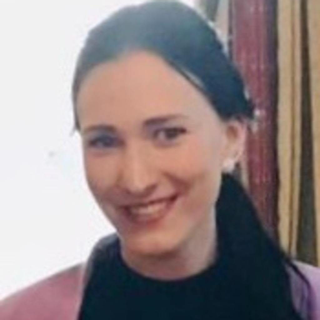 Viktoria Veith - Expertin Antrag und Verknüpfung - Mercedes-Benz Bank ...