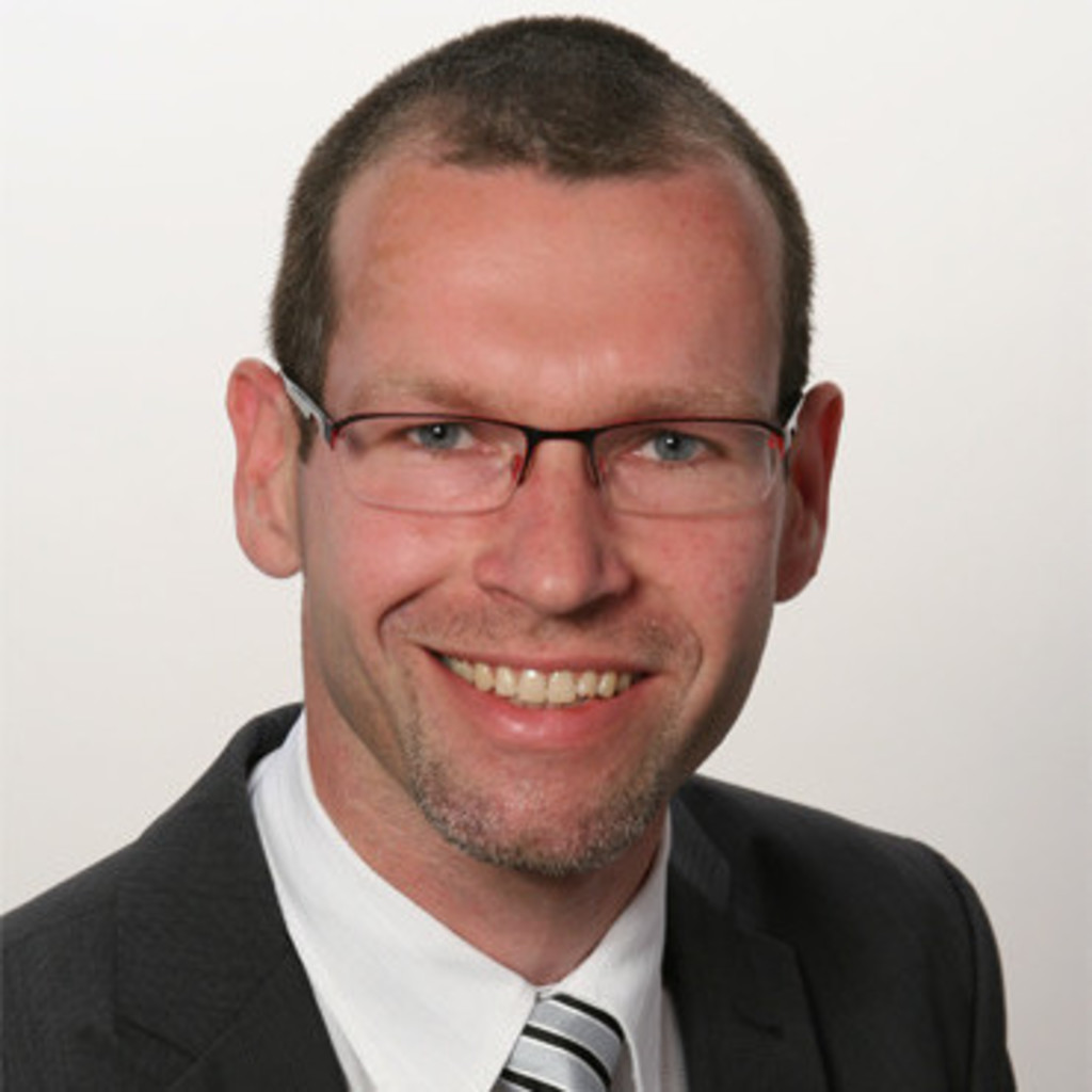 Sebastian Röhl - Business Administration - Chubb European Group Limited ...