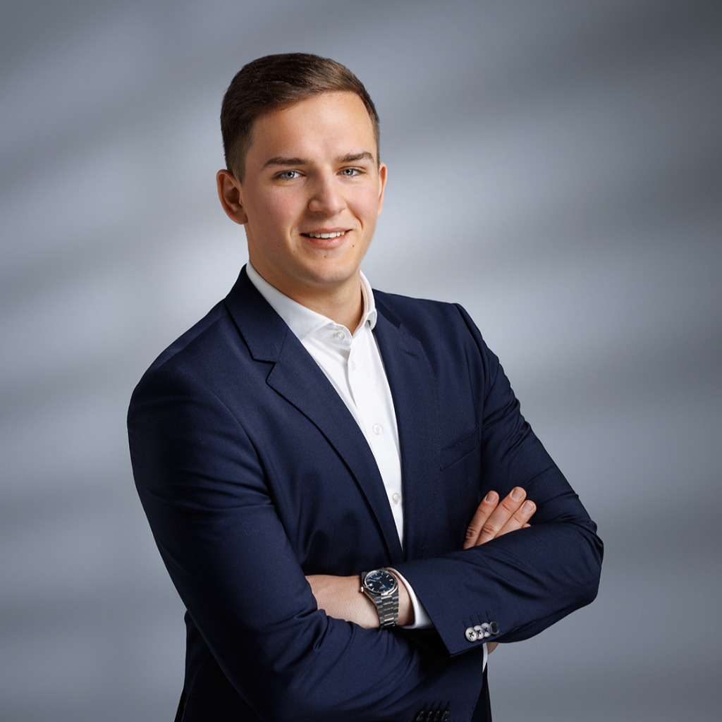 Ben Köppe - Dualer Student im Bereich Information Security - Flughafen ...