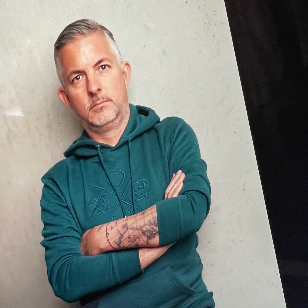 Michael Hess - CEO - StickStoff Fashion GmbH | XING