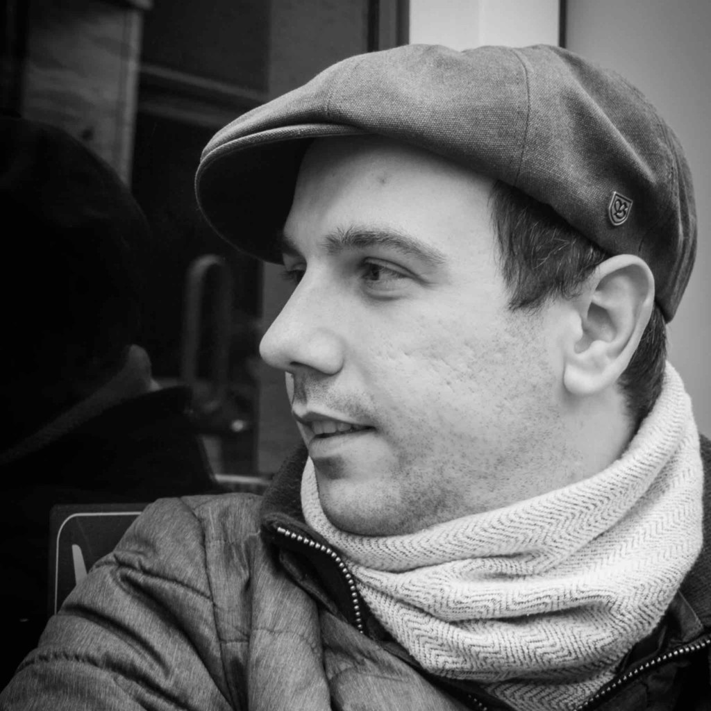 Alvaro Leon - Senior Web Developer - internetstores GmbH | XING