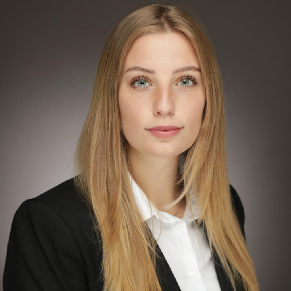 Laura Trautmann's Instagram, Twitter & Facebook on IDCrawl