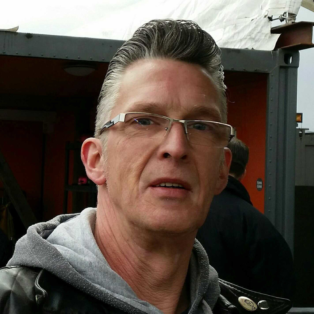 Michael Jacobsen in der Personensuche von Das Telefonbuch